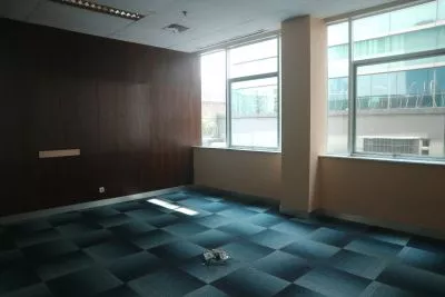 Gedung Perkantoran Wisma Prima di Tendean Jakarta selatan - Discovery ...