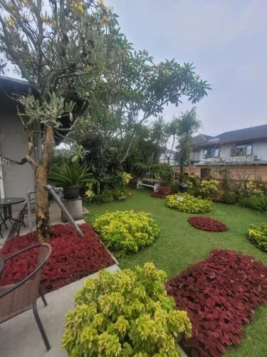 Rumah Minimalis Modern Karya Tan Tjiang Ay di Sayap Setiabudi Bandung ...