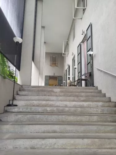 Rumah Minimalis Modern Karya Tan Tjiang Ay di Sayap Setiabudi Bandung ...