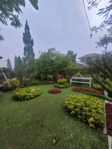 Rumah Minimalis Modern Karya Tan Tjiang Ay di Sayap Setiabudi Bandung ...