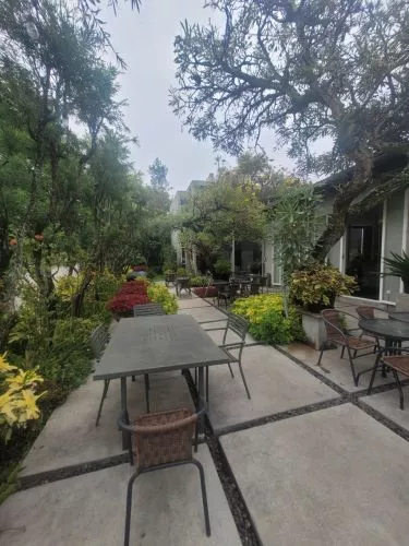 Rumah Minimalis Modern Karya Tan Tjiang Ay di Sayap Setiabudi Bandung ...