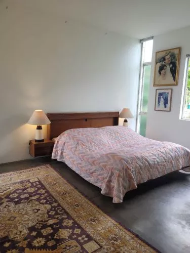 Rumah Minimalis Modern Karya Tan Tjiang Ay di Sayap Setiabudi Bandung ...